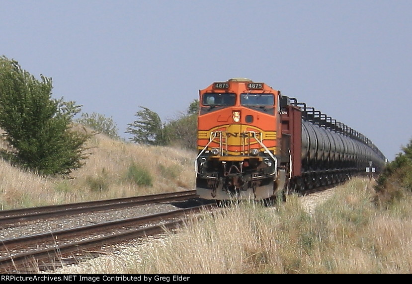 BNSF 4875